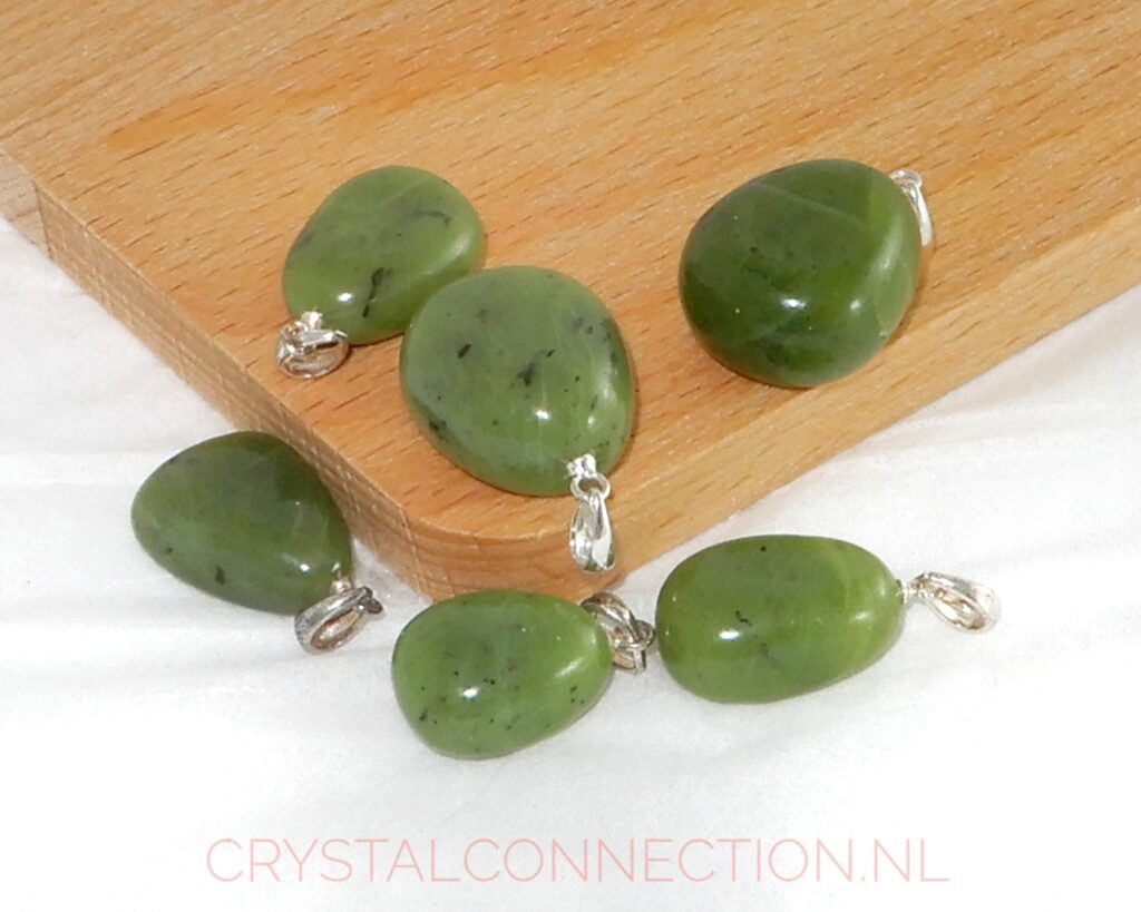 Jade - kenmerken en werking - www.crystalconnection.nl